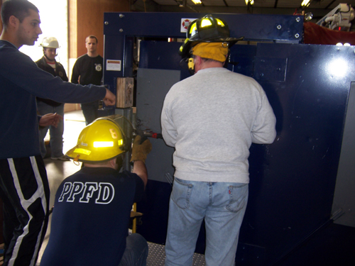 Firehouse Innovations Training Corp. - Forcible Entry Door Training ...